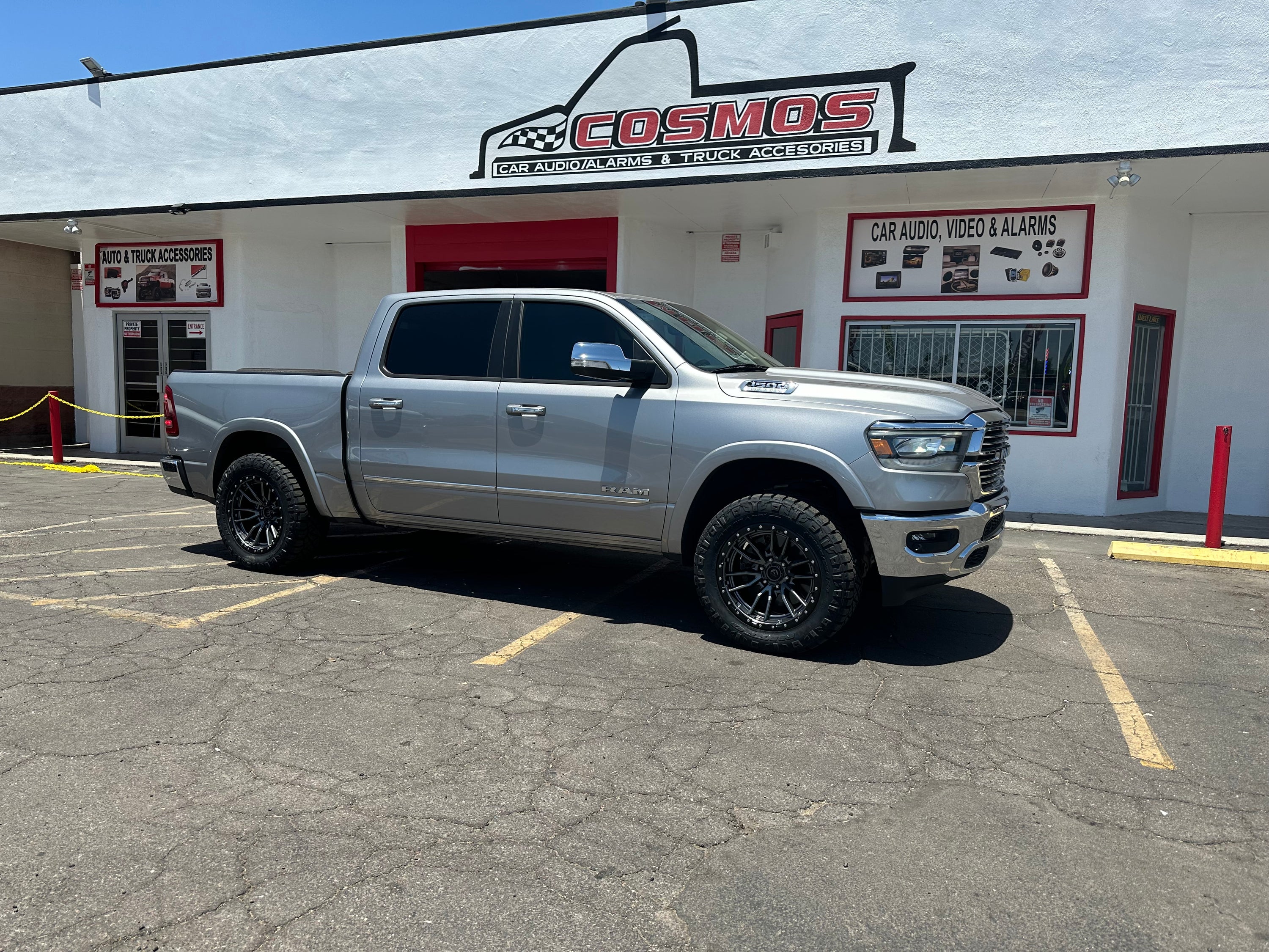 Suspension Lift Kits — Cosmos Truck Accessories