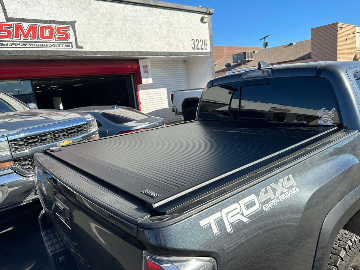 Retrax One MX retractable bed cover | 2004-2008 Ford F150 5.5ft bed ...